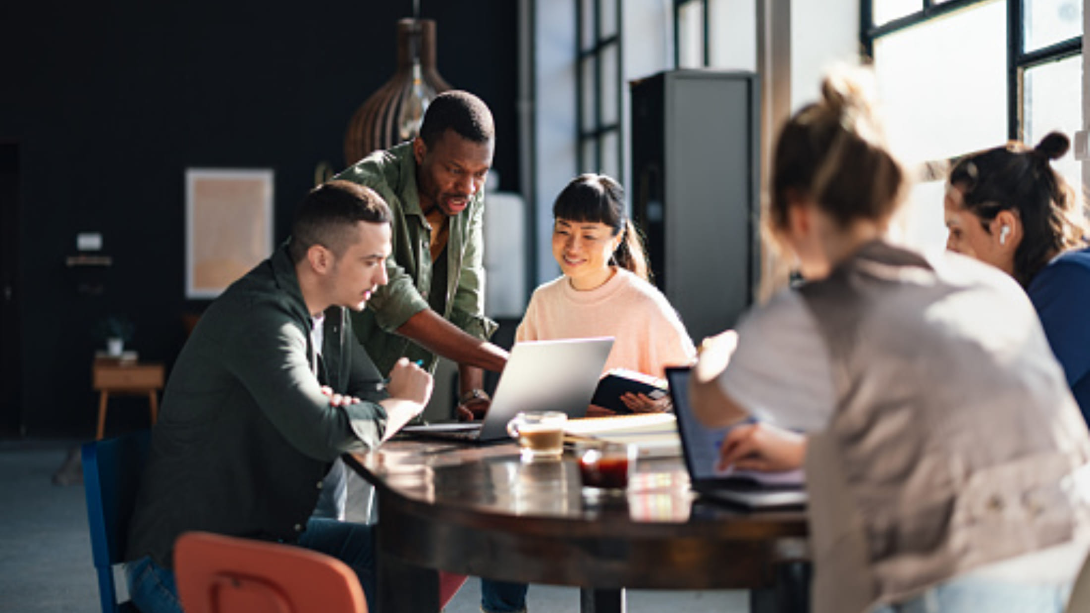 8 Biggest Social Media Marketing Challenges in 2025 | Brandwatch